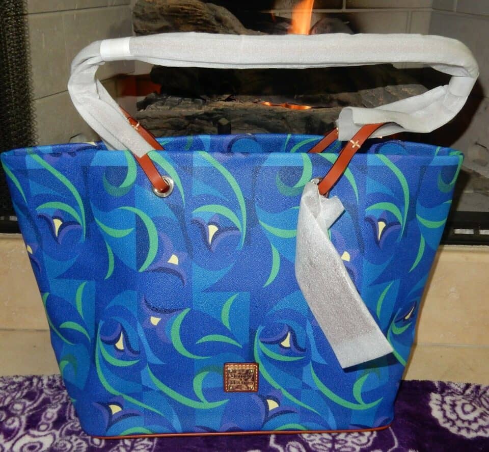 Club 33 Le Salon Nouveau by Disney Dooney & Bourke - Disney Dooney and ...