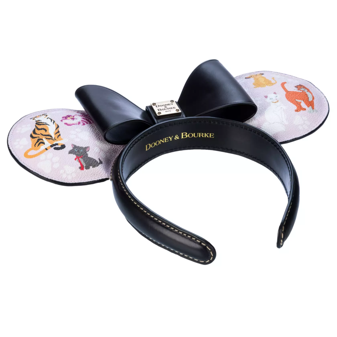 Disney Dooney and Bourke Disney Cats: Vault Collection 2024 - Disney ...