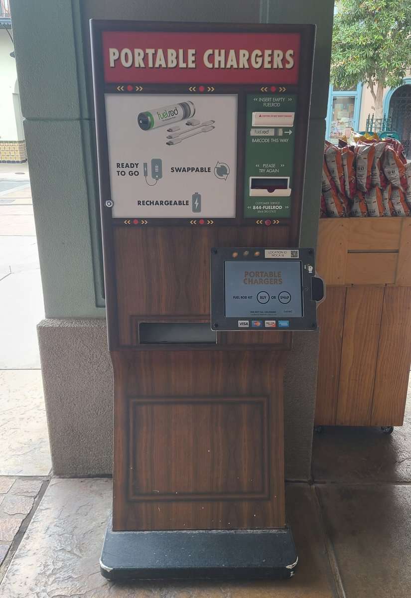 How to Keep Your Phone Charged at Disneyland Resort - Disney Dooney and ...